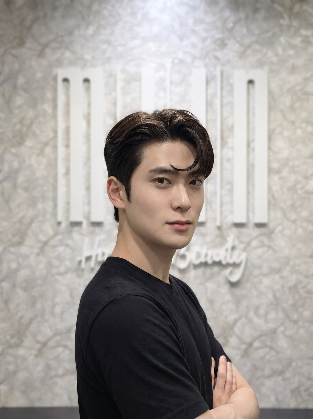Comma Cut: The Korean Men's Hairstyle Guide